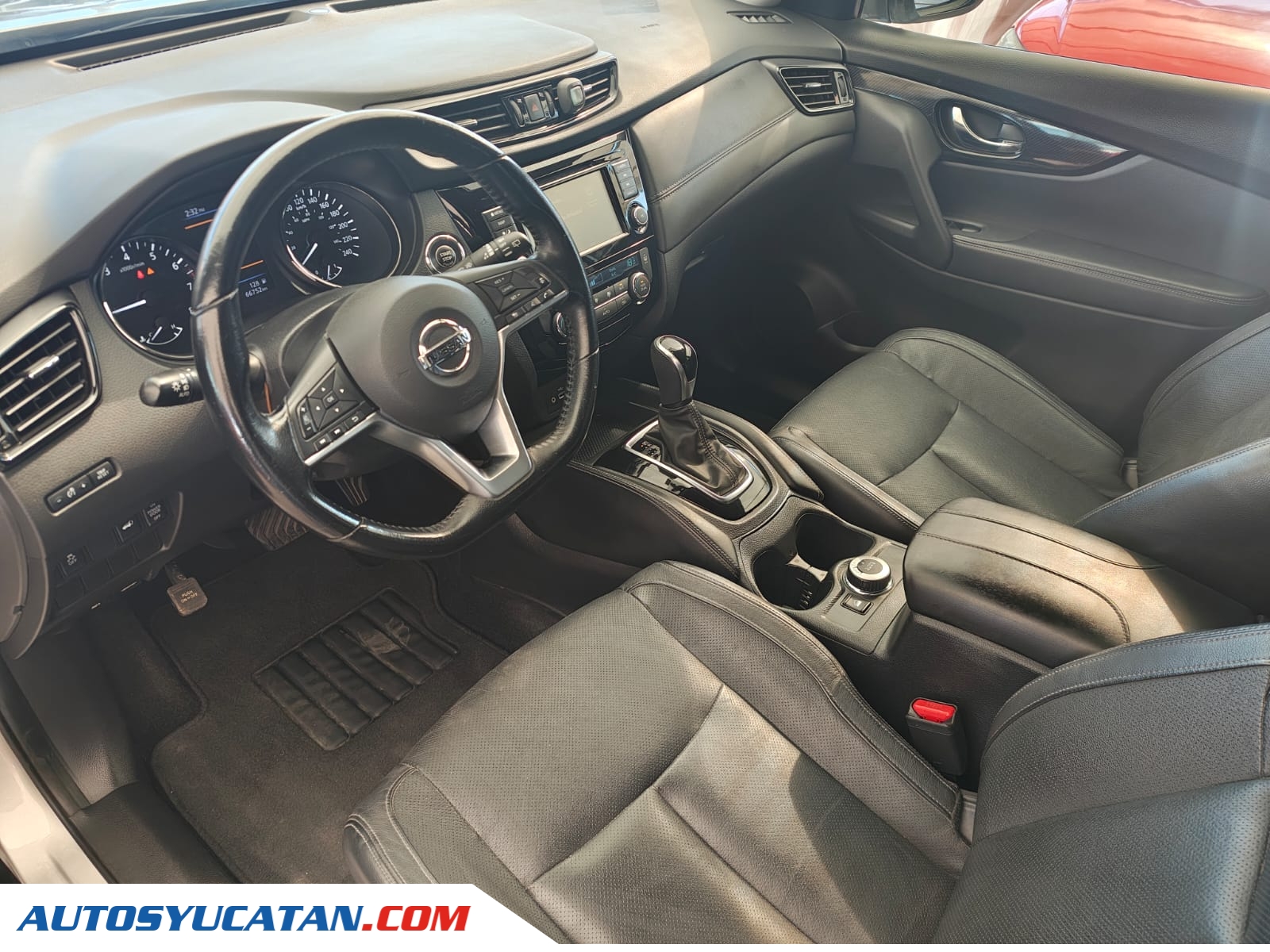 Nissan X-Trail Exclusive 2021 automático AWD – AutosYucatan.com