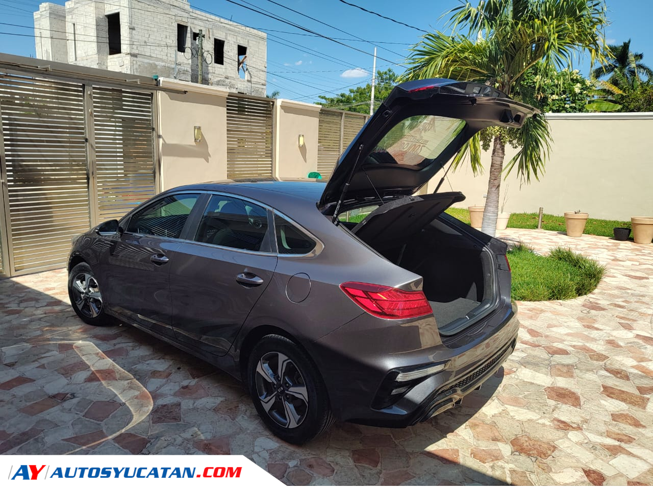 Kia Forte EX IVT Hatchback 2021 – AutosYucatan.com