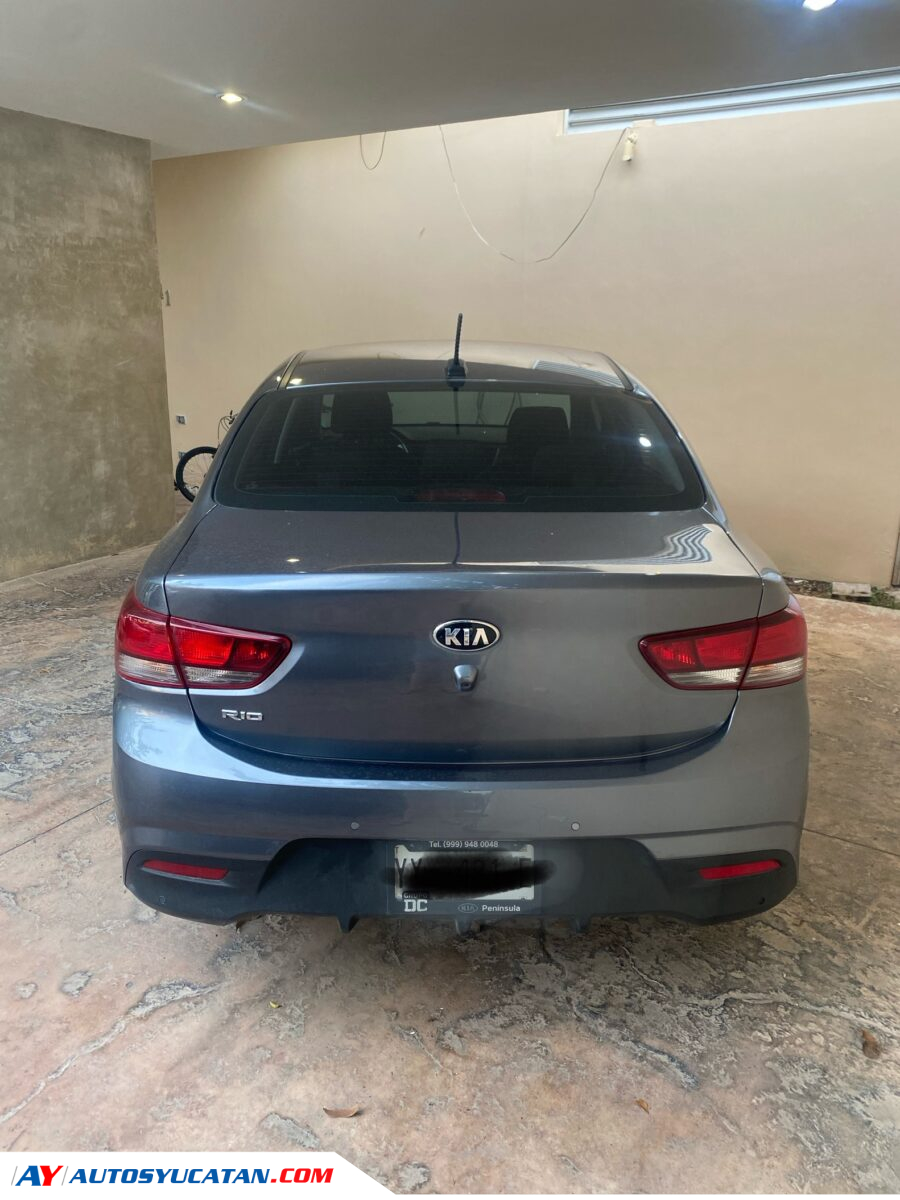 KIA RIO SEDAN – AutosYucatan.com
