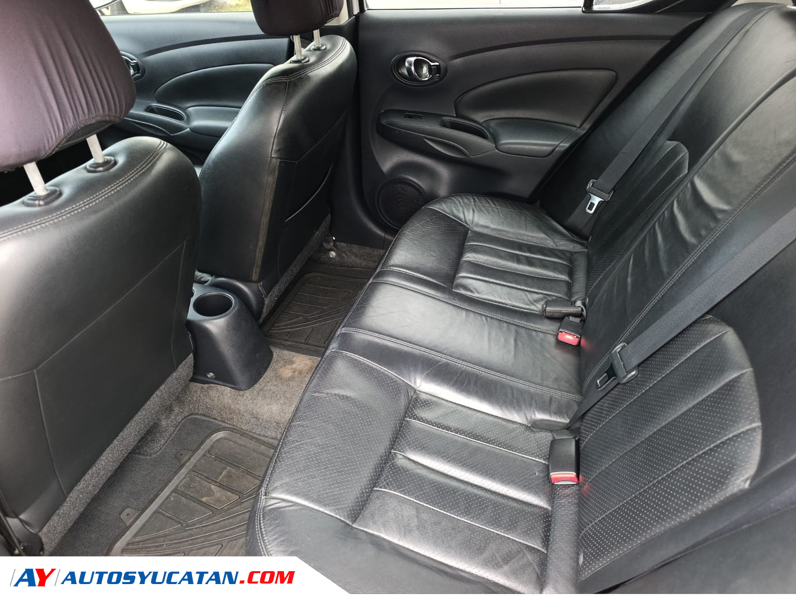 Nissan Versa Exclusive Navi 2016 – AutosYucatan.com