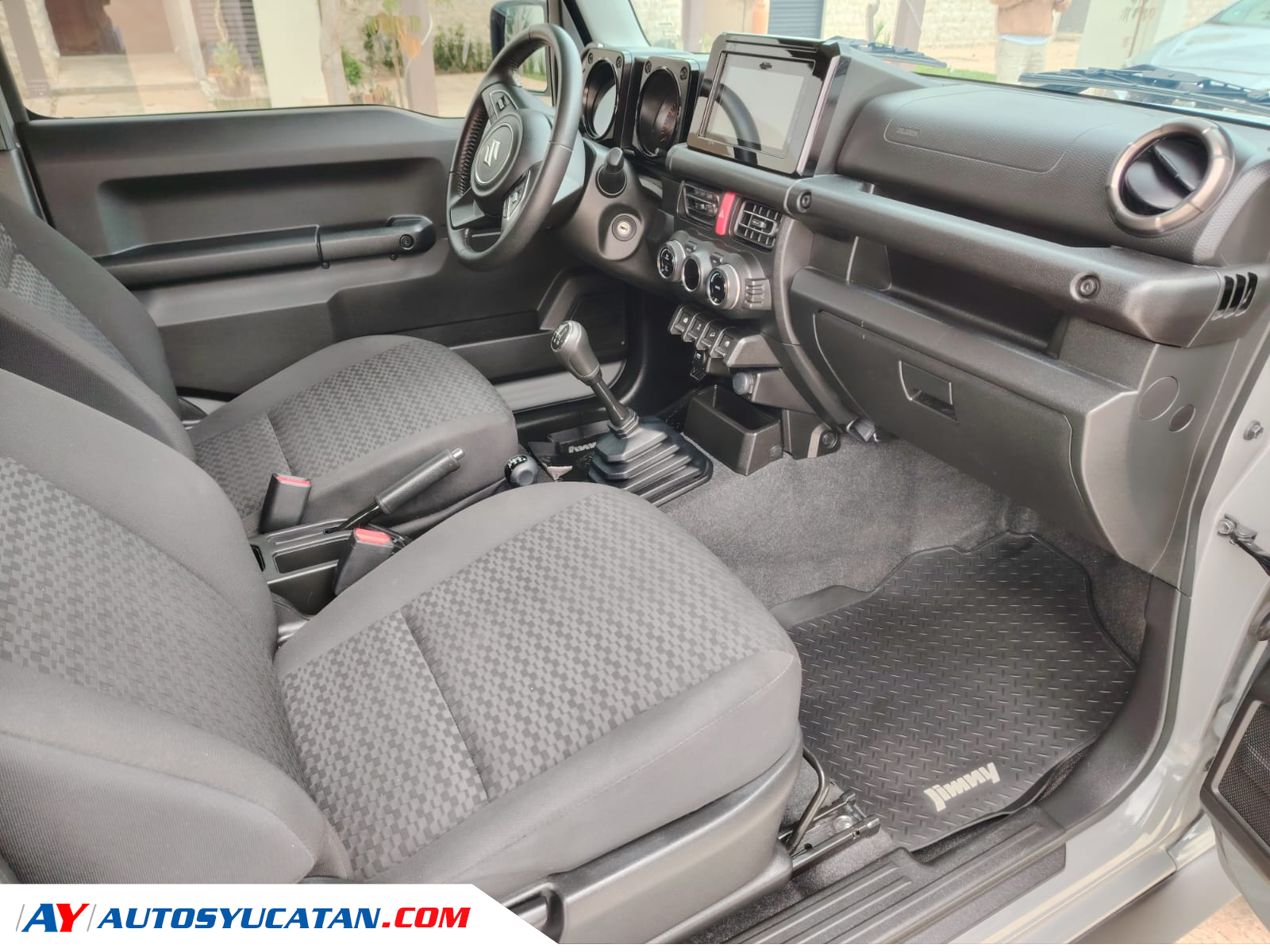 Suzuki Jimny GLX 3 Puertas TM 2024 – AutosYucatan.com
