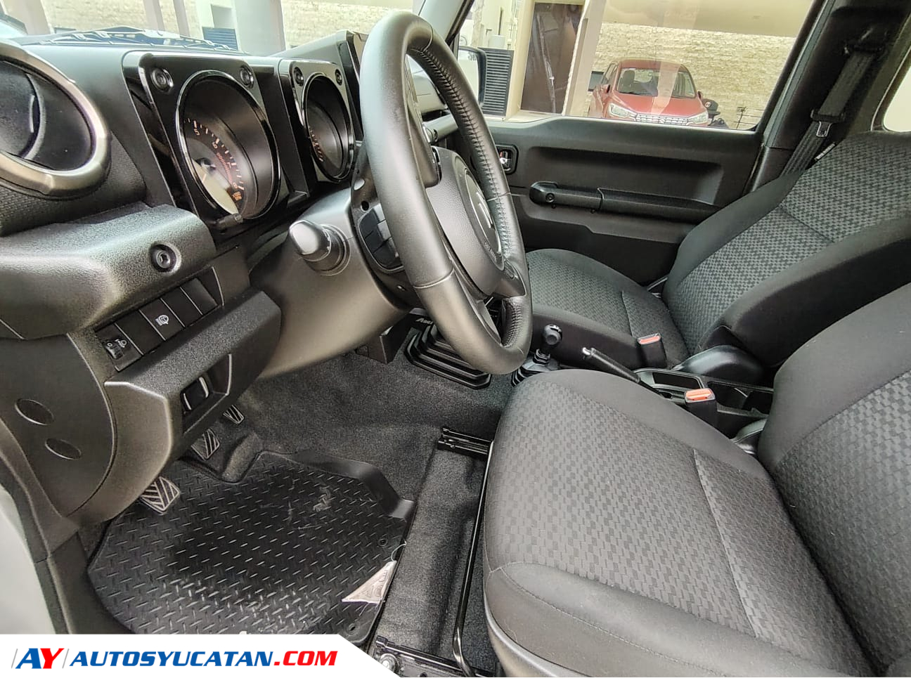 Suzuki Jimny GLX 3 Puertas TM 2024 – AutosYucatan.com